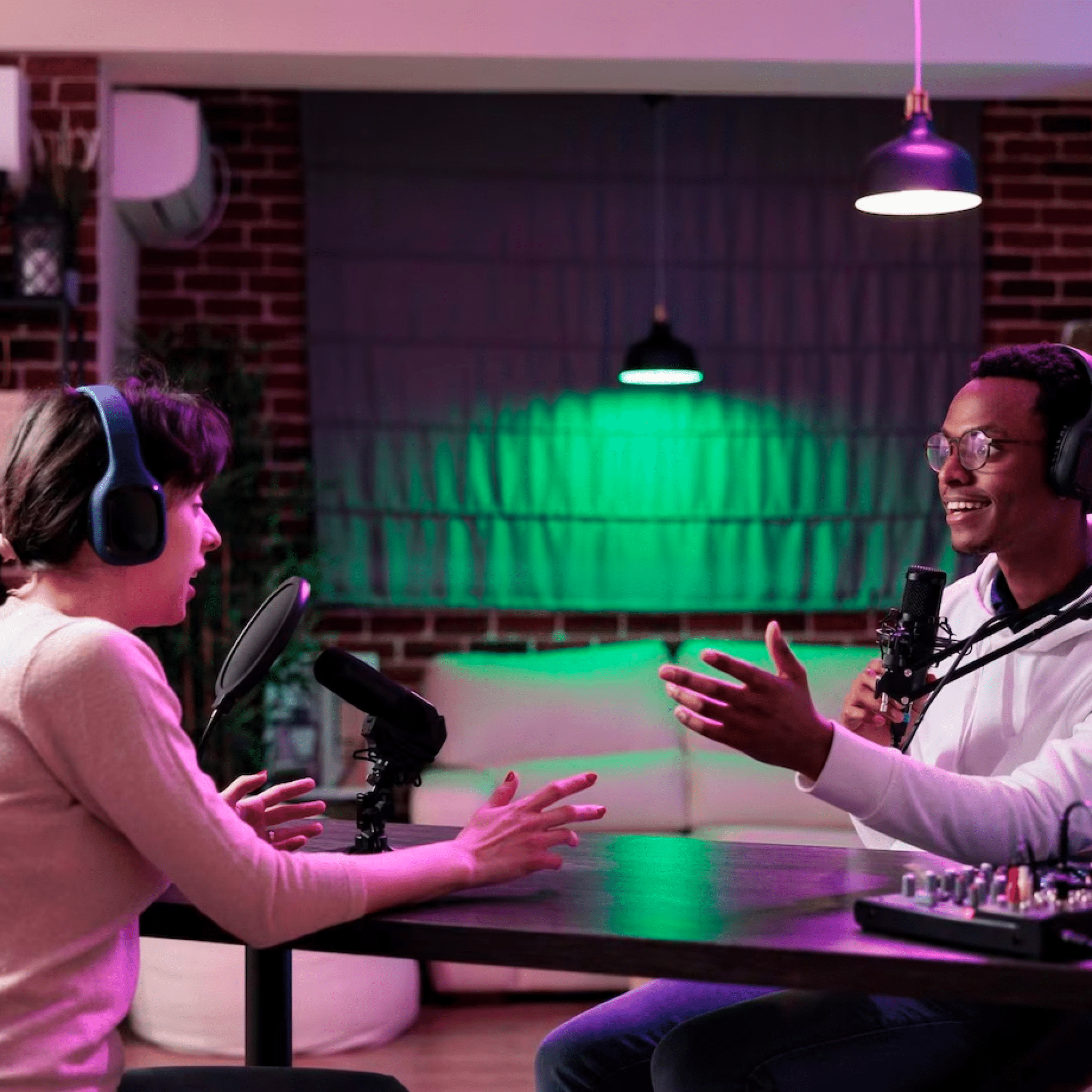 Build An Excellent Podcasting Haven With The Best Acoustic Panels ...